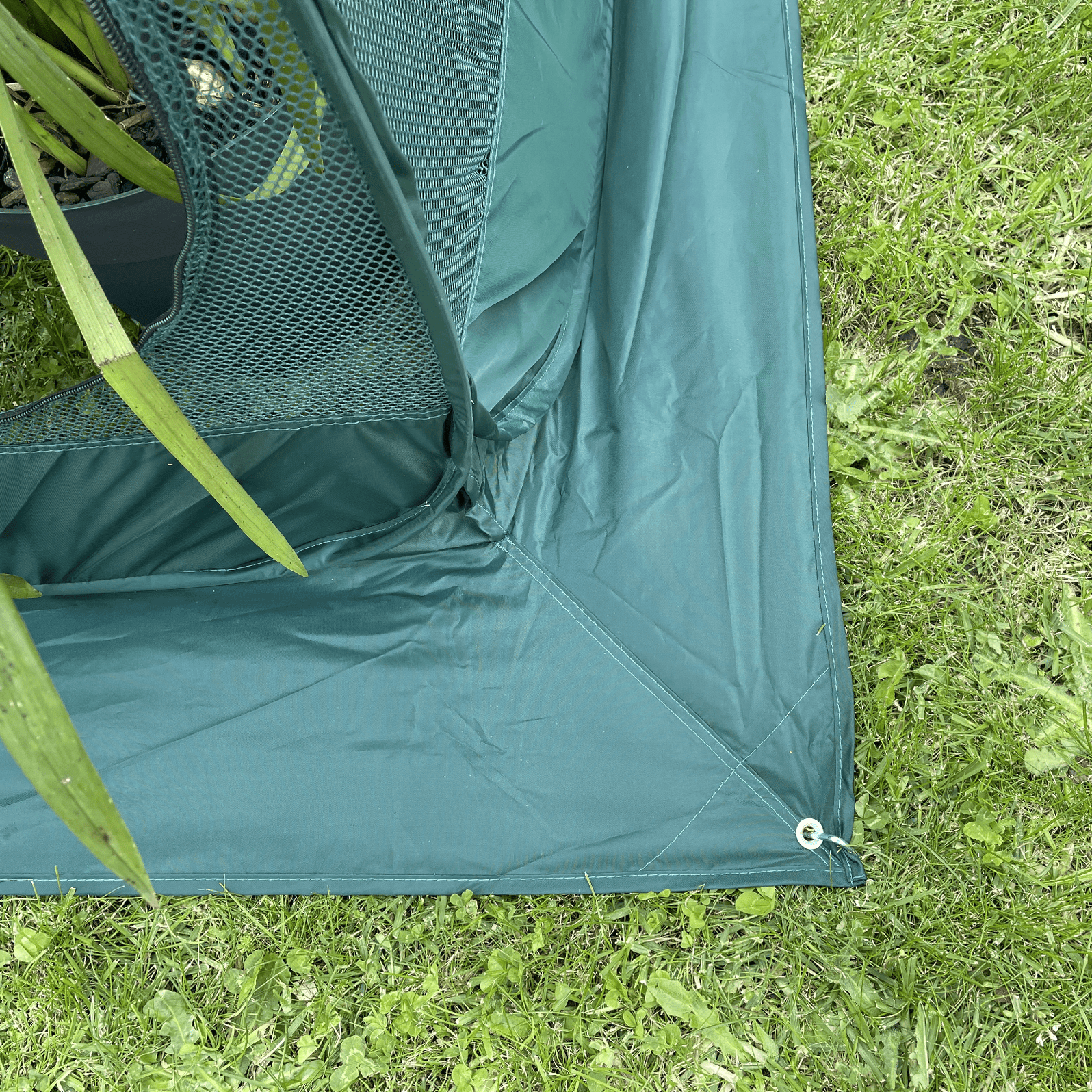 Maze Net Cover (1.25X1.25X0.92M) ESNC1251 — LX2001 - Homewares, Outdoor ...